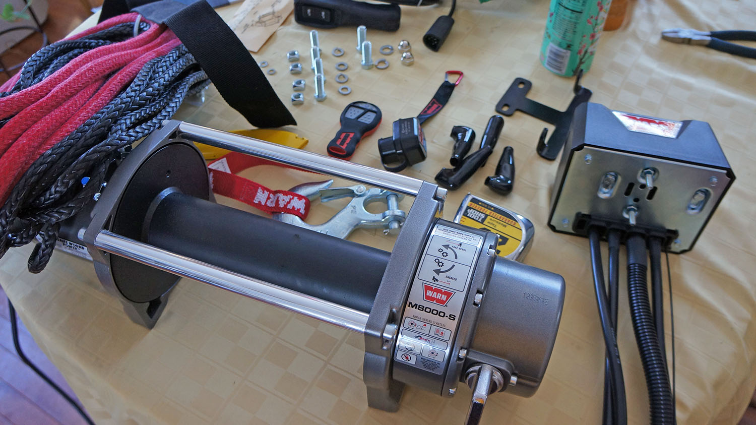 Warn M-8000s Winch and Wireless Winch Controler – Schwarttzy