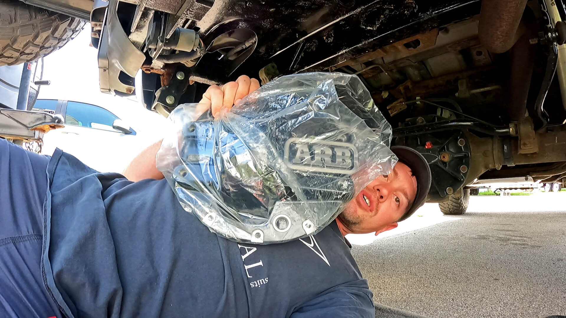 H3 Hummer ARB 0750007B Differential Cover Install – Schwarttzy.com