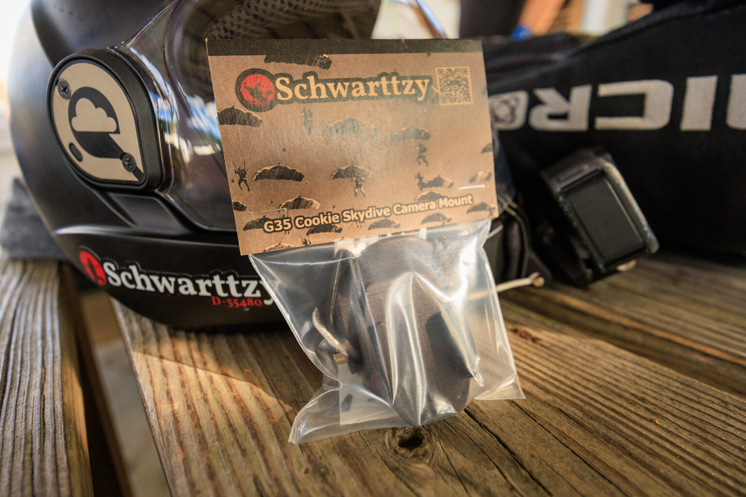 G35 Cookie Skydiving GoPro Mount – Schwarttzy.com